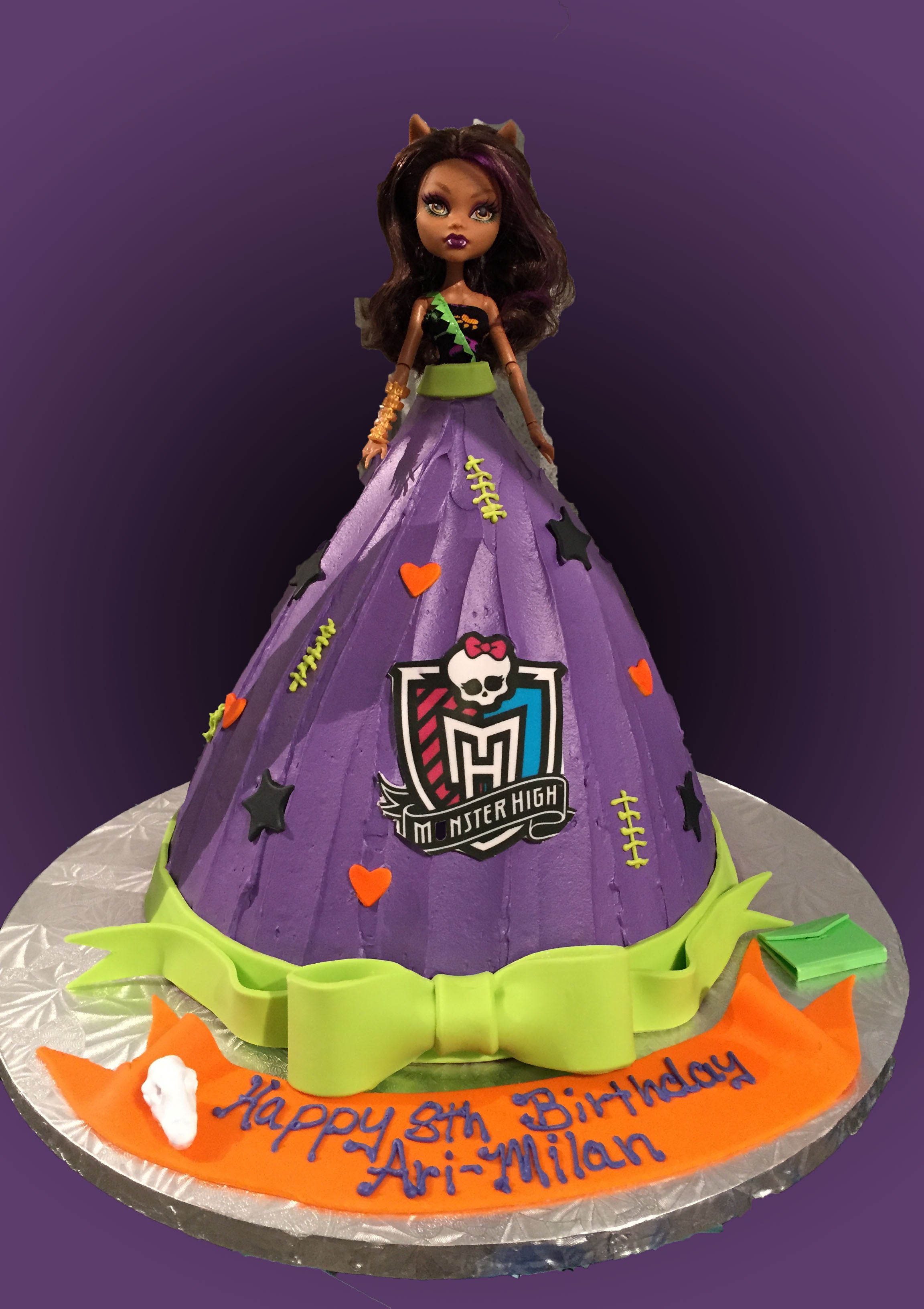 Monster High Clawdeen Cake